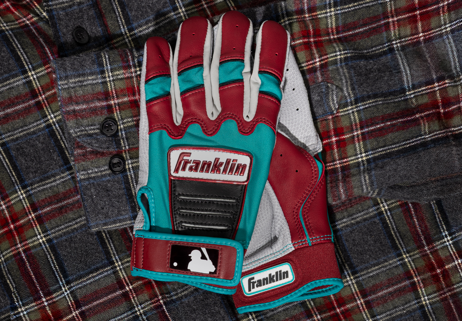 Design Your Own Custom Franklin Batting Gloves | Franklin Sports